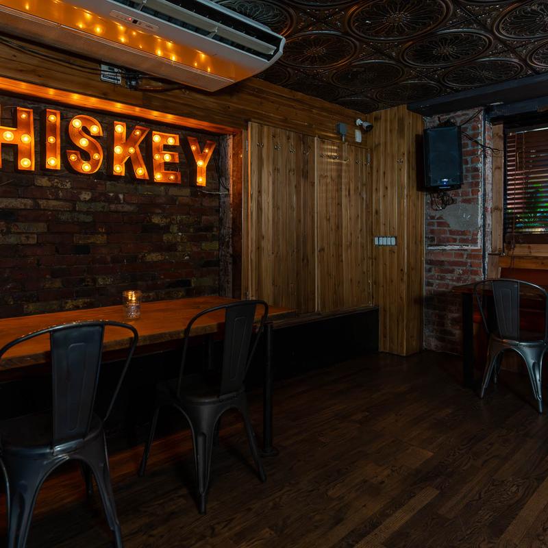 Juke Bar – East Village | NYC Cocktail & Dive Bar